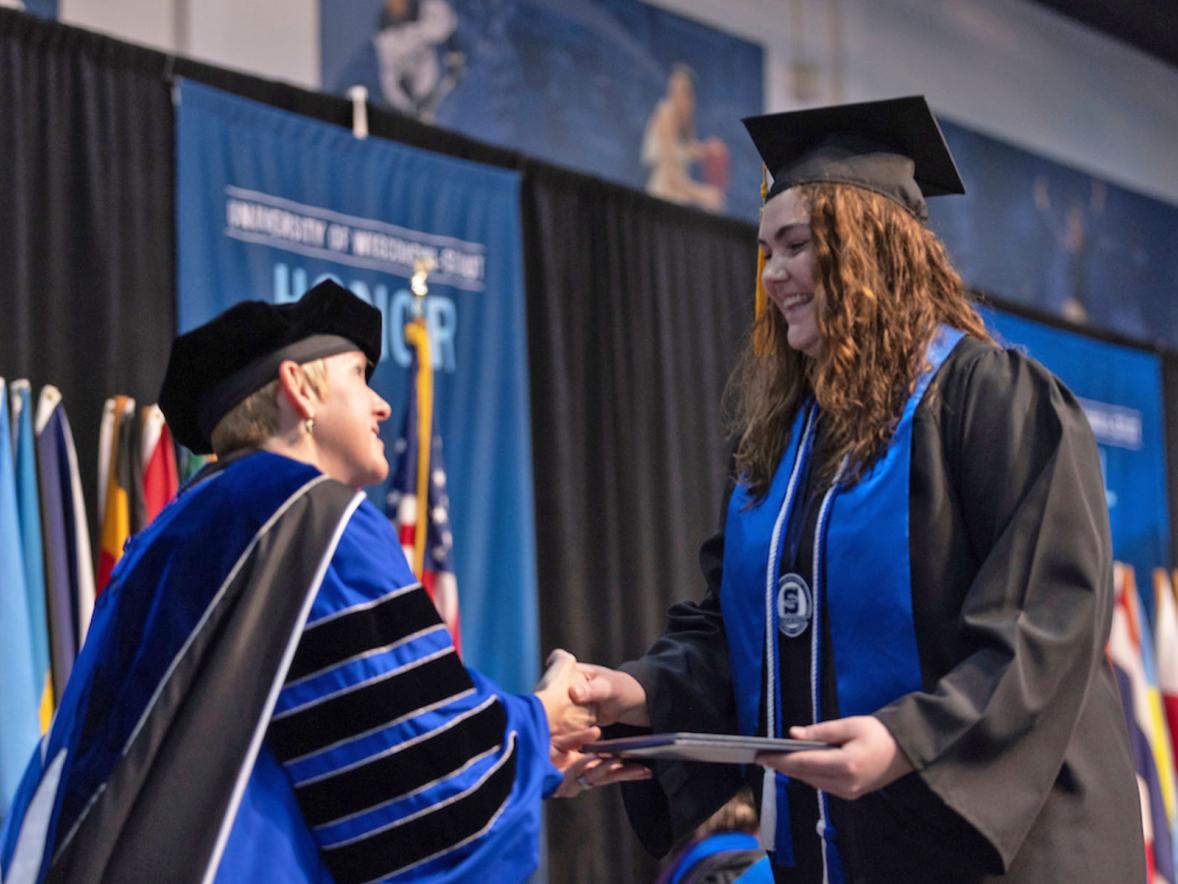 Stout Scholar proud of dual STEM degrees, leadership and volunteering ...